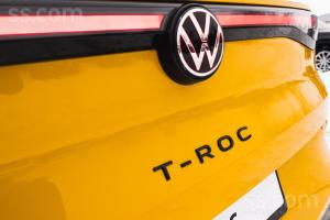 Yellow Volkswagen T-Roc 2026 in Ventspils, with an engine capacity of 1.50 L and mileage of 3 thousand km for 38900 €, photo 14 on AUTOMOTO.COM.LV