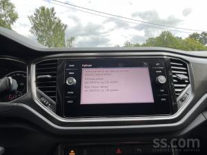 Желтый Фольксваген Ти-Рок 2019 в Огре, объемом двигателя 1.50 л и пробегом 123 тыс. км за 16700 €, фото 21 на AUTOMOTO.COM.LV