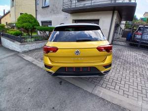 Dzeltens Volkswagen T-Roc 2020 Šauļi, ar dzinēja tilpumu 1.50 L un nobraukumu 110 tūkst. km par 16900 €, foto 7 vietnē AUTOMOTO.COM.LV