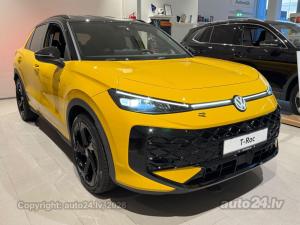Yellow Volkswagen T-Roc 2026 in Viljandi, with an engine capacity of 1.50 L and mileage of 1 thousand km for 39990 €, photo  on AUTOMOTO.COM.LV
