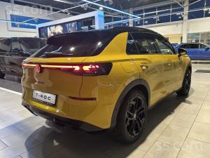 Dzeltens Volkswagen T-Roc 2026 Valmiera, ar dzinēja tilpumu 1.50 L un nobraukumu 5 tūkst. km par 36900 €, foto 6 vietnē AUTOMOTO.COM.LV