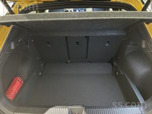 Dzeltens Volkswagen T-Roc 2026 Valmiera, ar dzinēja tilpumu 1.50 L un nobraukumu 5 tūkst. km par 36900 €, foto 13 vietnē AUTOMOTO.COM.LV