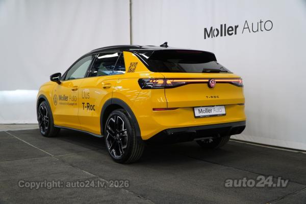 Yellow Volkswagen T-Roc 2026 in Tallinn, with an engine capacity of 1.50 L and mileage of 5 thousand km for 37900 €, photo 4 on AUTOMOTO.COM.LV