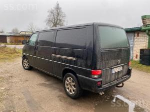 Black Volkswagen T4 2001 in Limbazi, with an engine capacity of 2.50 L and mileage of 430 thousand km for 5500 €, photo 2 on AUTOMOTO.COM.LV