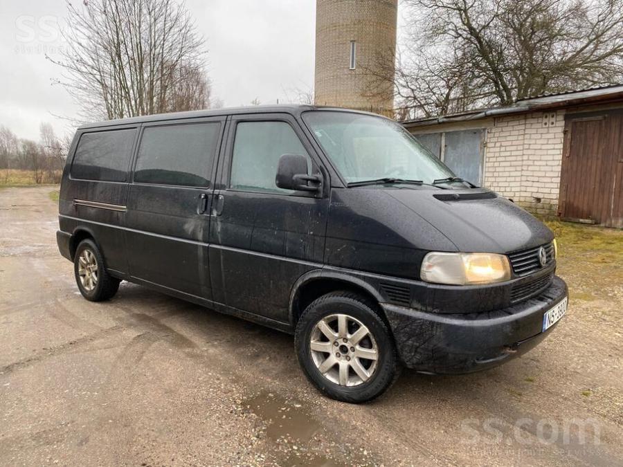 Black Volkswagen T4 2001 in Limbazi, with an engine capacity of 2.50 L and mileage of 430 thousand km for 5500 €, photo 4 on AUTOMOTO.COM.LV