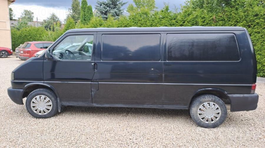 Melns Volkswagen T4 2002 Rēzekne, ar dzinēja tilpumu 2.50 L un nobraukumu 434 tūkst. km par 2500 €, foto 9 vietnē AUTOMOTO.COM.LV