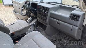Melns Volkswagen T4 2002 Rēzekne, ar dzinēja tilpumu 2.50 L un nobraukumu 434 tūkst. km par 2500 €, foto 15 vietnē AUTOMOTO.COM.LV