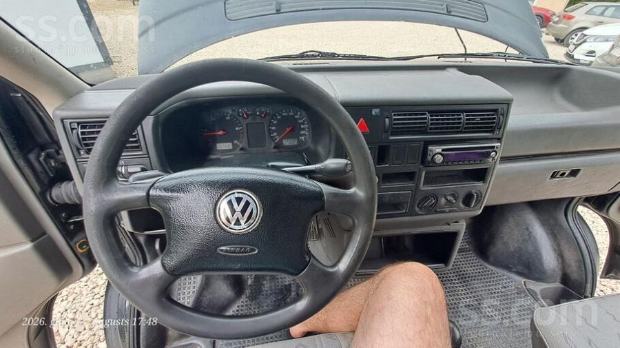 Melns Volkswagen T4 2002 Rēzekne, ar dzinēja tilpumu 2.50 L un nobraukumu 434 tūkst. km par 2500 €, foto 16 vietnē AUTOMOTO.COM.LV