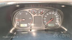 Melns Volkswagen T4 2002 Rēzekne, ar dzinēja tilpumu 2.50 L un nobraukumu 434 tūkst. km par 2500 €, foto 17 vietnē AUTOMOTO.COM.LV
