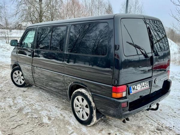 Melns Volkswagen T4 2004 Rīga, ar dzinēja tilpumu 2.50 L un nobraukumu 520 tūkst. km par 3400 €, foto 2 vietnē AUTOMOTO.COM.LV