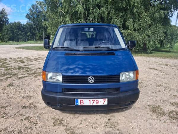 Zils Volkswagen T4 2000 Tukums, ar dzinēja tilpumu 1.90 L un nobraukumu 473 tūkst. km par 4490 €, foto 3 vietnē AUTOMOTO.COM.LV