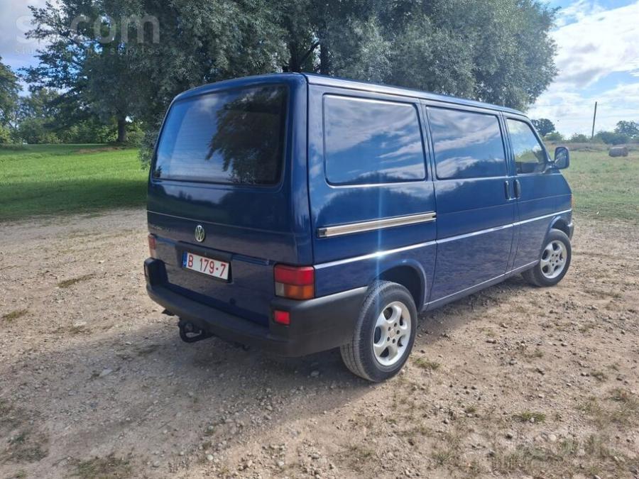 Blue Volkswagen T4 2000 in Tukums, with an engine capacity of 1.90 L and mileage of 473 thousand km for 4490 €, photo 7 on AUTOMOTO.COM.LV