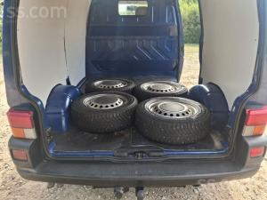 Blue Volkswagen T4 2000 in Tukums, with an engine capacity of 1.90 L and mileage of 473 thousand km for 4490 €, photo 12 on AUTOMOTO.COM.LV