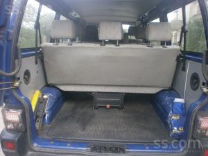 Blue Volkswagen T4 2000 in Ogre, with an engine capacity of 2.50 L and mileage of 288 thousand km for 4299 €, photo 6 on AUTOMOTO.COM.LV