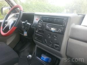 Blue Volkswagen T4 2000 in Ogre, with an engine capacity of 2.50 L and mileage of 288 thousand km for 4299 €, photo 8 on AUTOMOTO.COM.LV
