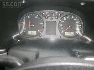 Blue Volkswagen T4 2000 in Ogre, with an engine capacity of 2.50 L and mileage of 288 thousand km for 4299 €, photo 11 on AUTOMOTO.COM.LV