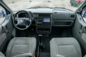Zils Volkswagen T4 2001 Liepāja, ar dzinēja tilpumu 2.50 L un nobraukumu 331 tūkst. km par 6500 €, foto 11 vietnē AUTOMOTO.COM.LV