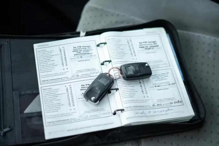 Zils Volkswagen T4 2001 Liepāja, ar dzinēja tilpumu 2.50 L un nobraukumu 331 tūkst. km par 6500 €, foto 30 vietnē AUTOMOTO.COM.LV