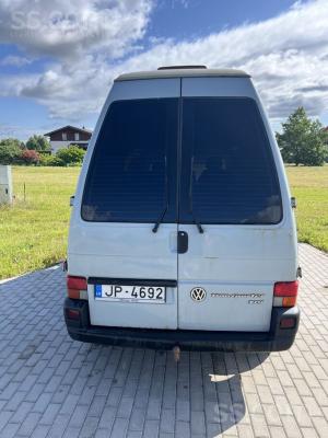 Blue Volkswagen T4 2002 in Riga, with an engine capacity of 2.50 L and mileage of 670 thousand km for 3100 €, photo 4 on AUTOMOTO.COM.LV