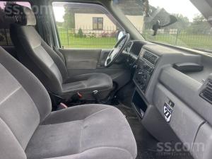 Blue Volkswagen T4 2002 in Riga, with an engine capacity of 2.50 L and mileage of 670 thousand km for 3100 €, photo 6 on AUTOMOTO.COM.LV