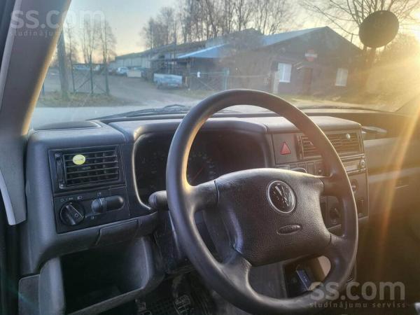 Zils Volkswagen T4 2003 Liepāja, ar dzinēja tilpumu 2.50 L un nobraukumu 0 tūkst. km par 2450 €, foto 6 vietnē AUTOMOTO.COM.LV