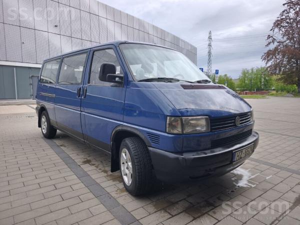 Blue Volkswagen T4 1999 in Riga, with an engine capacity of 2.50 L and mileage of 461 thousand km for 2900 €, photo 3 on AUTOMOTO.COM.LV