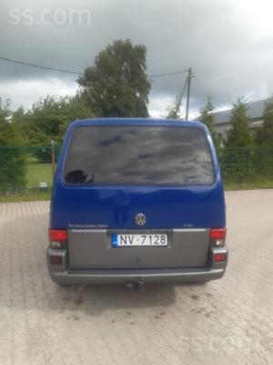 Zils Volkswagen T4 2002 Tukums, ar dzinēja tilpumu 2.50 L un nobraukumu 467 tūkst. km par 5500 €, foto 3 vietnē AUTOMOTO.COM.LV