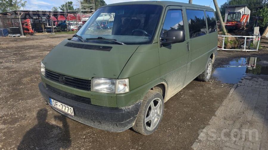 Green Volkswagen T4 1994 in Ogre, with an engine capacity of 2.40 L and mileage of 500 thousand km for 6000 €, photo 3 on AUTOMOTO.COM.LV