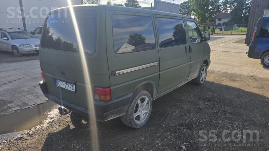 Green Volkswagen T4 1994 in Ogre, with an engine capacity of 2.40 L and mileage of 500 thousand km for 6000 €, photo 5 on AUTOMOTO.COM.LV