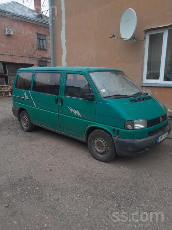 Zaļš Volkswagen T4 1996 Daugavpils, ar dzinēja tilpumu 1.90 L un nobraukumu 597 tūkst. km par 975 €, foto 1 vietnē AUTOMOTO.COM.LV