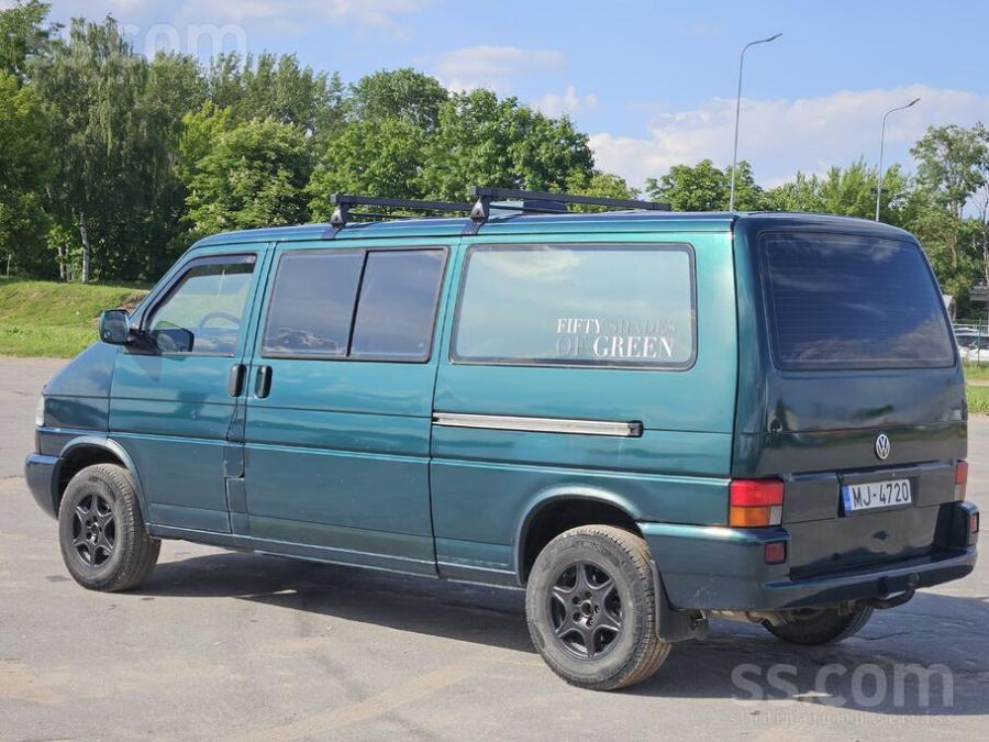 Green Volkswagen T4 1998 in Riga, with an engine capacity of 2.50 L and mileage of 585 thousand km for 2100 €, photo 9 on AUTOMOTO.COM.LV