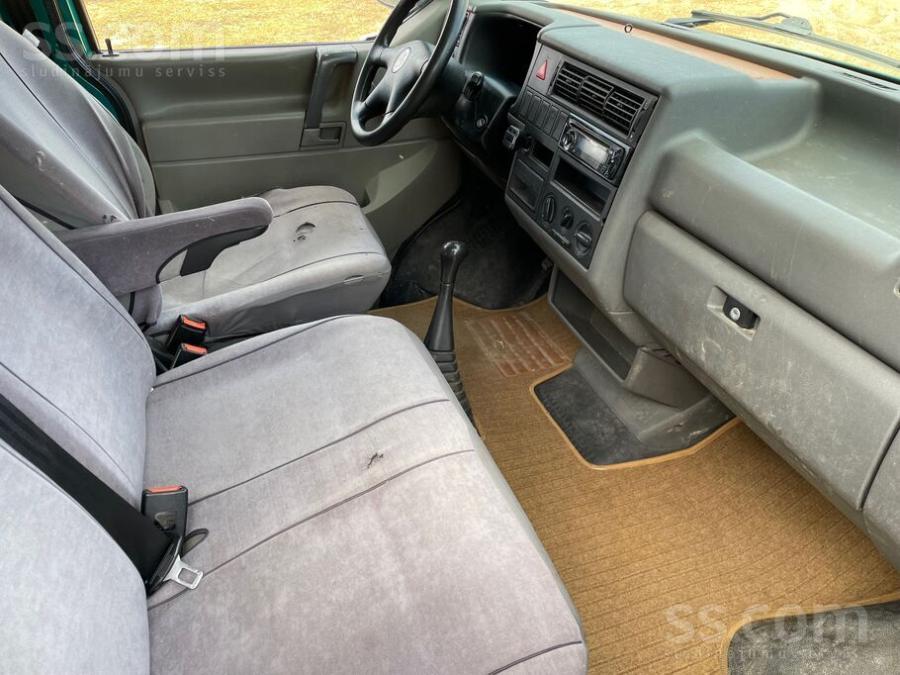Zaļš Volkswagen T4 1999 Rīga, ar dzinēja tilpumu 2.50 L un nobraukumu 336 tūkst. km par 2490 €, foto 7 vietnē AUTOMOTO.COM.LV