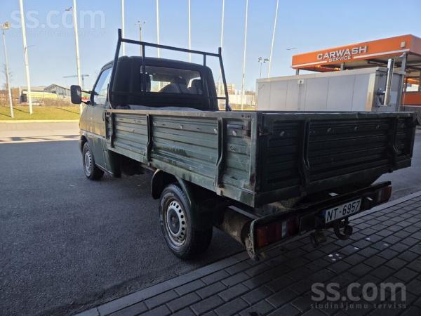 Zaļš Volkswagen T4 1999 Rīga, ar dzinēja tilpumu 2.40 L un nobraukumu 281 tūkst. km par 3000 €, foto 1 vietnē AUTOMOTO.COM.LV