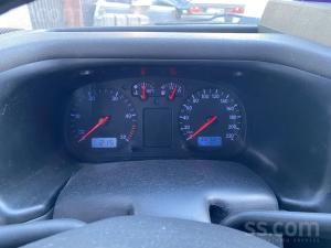 Zaļš Volkswagen T4 2000 Rīga, ar dzinēja tilpumu 1.90 L un nobraukumu 329 tūkst. km par 2950 €, foto 6 vietnē AUTOMOTO.COM.LV