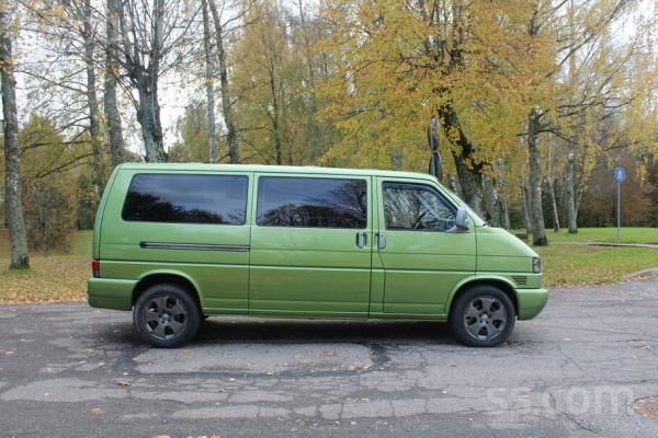 Volkswagen T4 2000 in Riga on AUTOMOTO.COM.LV Green Volkswagen T4 2000 in Riga, with an engine capacity of 2.50 L and mileage of 479 thousand km for 5950 €, photo 7 on AUTOMOTO.COM.LV