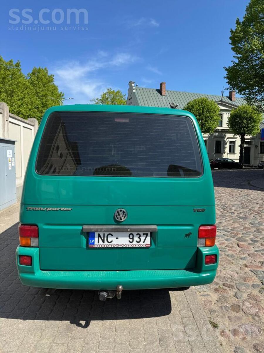 Zaļš Volkswagen T4 2001 Liepāja, ar dzinēja tilpumu 2.50 L un nobraukumu 300 tūkst. km par 5250 €, foto 4 vietnē AUTOMOTO.COM.LV