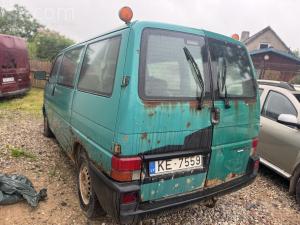 Зеленый Фольксваген Т4 2002 в Кулдига, объемом двигателя 2.50 л и пробегом 565 тыс. км за 2450 €, фото 3 на AUTOMOTO.COM.LV