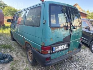 Green Volkswagen T4 2002 in Kuldiga, with an engine capacity of 2.50 L and mileage of 668 thousand km for 1250 €, photo  on AUTOMOTO.COM.LV
