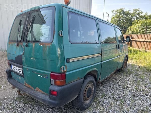 Zaļš Volkswagen T4 2002 Kuldīga, ar dzinēja tilpumu 2.50 L un nobraukumu 668 tūkst. km par 1250 €, foto 2 vietnē AUTOMOTO.COM.LV