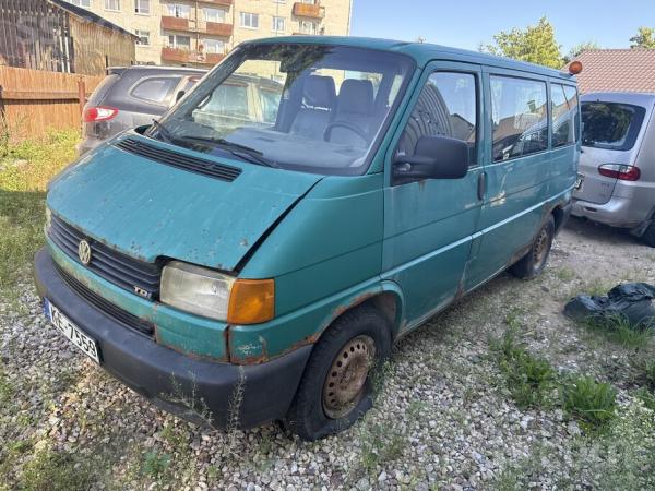 Zaļš Volkswagen T4 2002 Kuldīga, ar dzinēja tilpumu 2.50 L un nobraukumu 668 tūkst. km par 1250 €, foto 4 vietnē AUTOMOTO.COM.LV