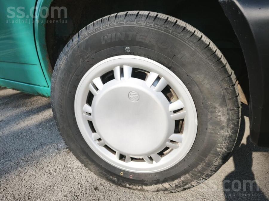 Zaļš Volkswagen T4 1997 Rēzekne, ar dzinēja tilpumu 2.40 L un nobraukumu 333 tūkst. km par 2900 €, foto 11 vietnē AUTOMOTO.COM.LV