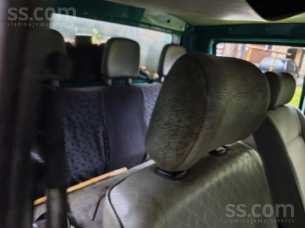 Zaļš Volkswagen T4 1998 Bauska, ar dzinēja tilpumu 2.50 L un nobraukumu 500 tūkst. km par 1700 €, foto 6 vietnē AUTOMOTO.COM.LV