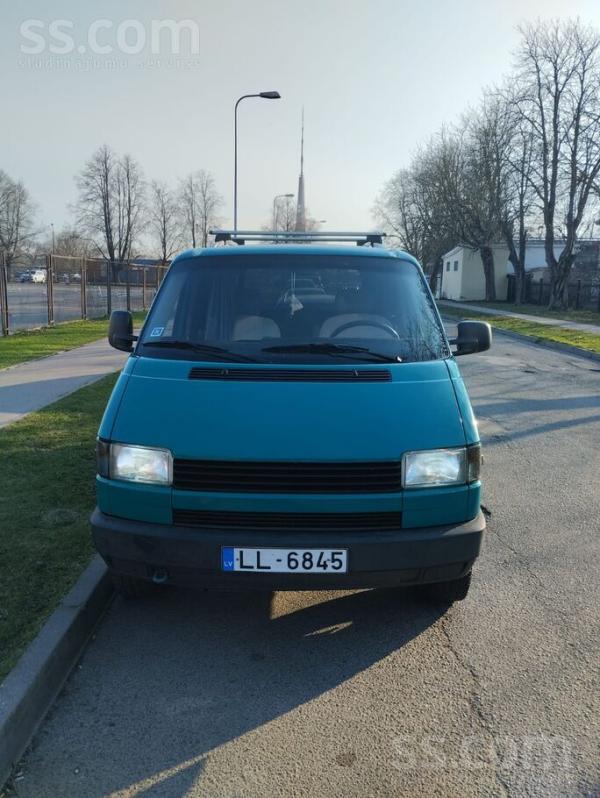 Green Volkswagen T4 1992 in Riga, with an engine capacity of 1.90 L and mileage of 285 thousand km for 2800 €, photo 1 on AUTOMOTO.COM.LV