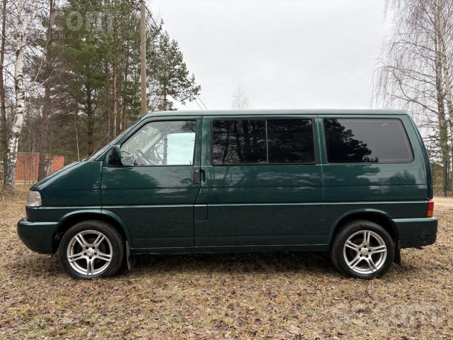 Green Volkswagen T4 2003 in Tukums, with an engine capacity of 2.50 L and mileage of 299 thousand km for 6300 €, photo 4 on AUTOMOTO.COM.LV
