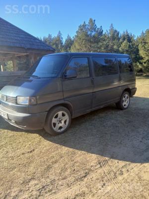 Pelēks Volkswagen T4 1994 Valka, ar dzinēja tilpumu 2.40 L un nobraukumu 415 tūkst. km par 1400 €, foto 3 vietnē AUTOMOTO.COM.LV