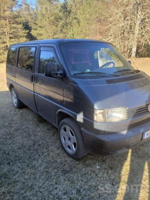 Pelēks Volkswagen T4 1994 Valka, ar dzinēja tilpumu 2.40 L un nobraukumu 415 tūkst. km par 1400 €, foto 6 vietnē AUTOMOTO.COM.LV