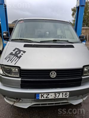 Volkswagen T4 1994 in Saldus on AUTOMOTO.COM.LV Grey Volkswagen T4 1994 in Saldus, with an engine capacity of 2.40 L and mileage of 500 thousand km for 850 €, photo 1 on AUTOMOTO.COM.LV