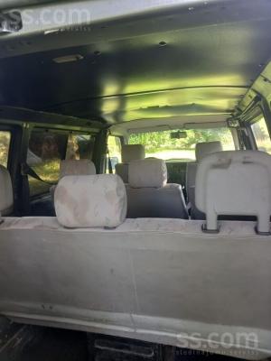 Pelēks Volkswagen T4 1996 Aizkraukle, ar dzinēja tilpumu 2.40 L un nobraukumu 627 tūkst. km par 600 €, foto 6 vietnē AUTOMOTO.COM.LV