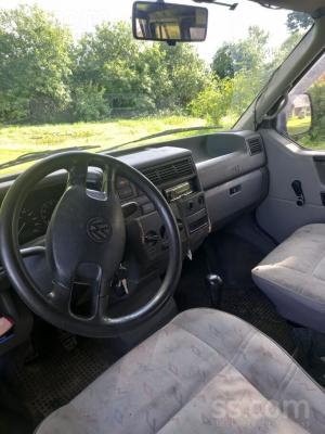 Pelēks Volkswagen T4 1996 Aizkraukle, ar dzinēja tilpumu 2.40 L un nobraukumu 627 tūkst. km par 600 €, foto 7 vietnē AUTOMOTO.COM.LV