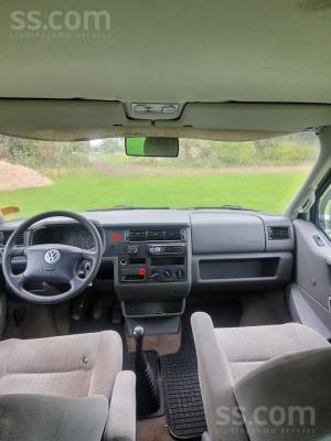 Grey Volkswagen T4 1999 in Dobele, with an engine capacity of 2.50 L and mileage of 441 thousand km for 2200 €, photo 10 on AUTOMOTO.COM.LV